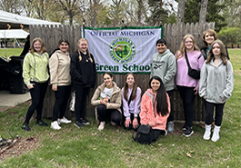 Headlines & Features