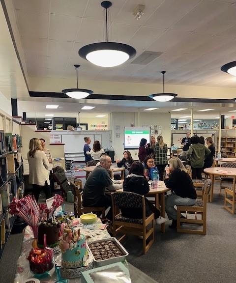 Collins Elementary / Homepage