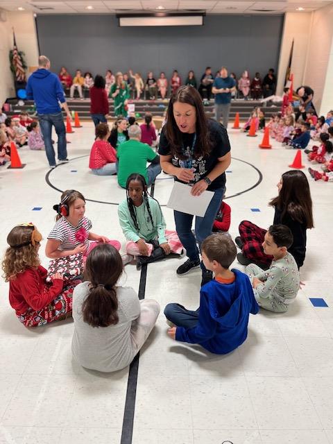 Collins Elementary / Homepage