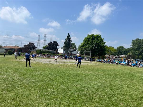 Collins Elementary / Homepage