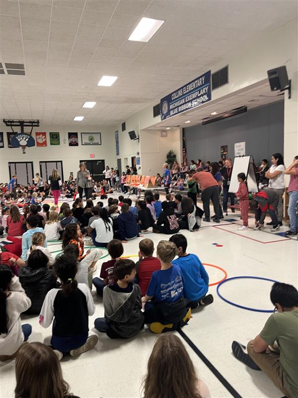 Collins Elementary / Homepage